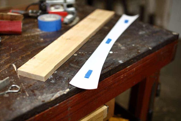 How to Build a DIY Curved Wooden Shelf with Stars Cut Out - TheDIYPlan