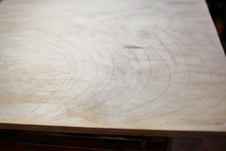 How to Build a DIY Dining Table Bench with Curved Legs - TheDIYPlan