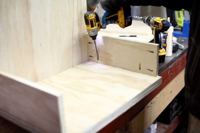 How to Build a DIY Mobile Tool Cart with Pegboard - TheDIYPlan