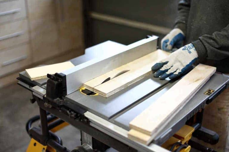 How to build a Wooden DIY Wall Ball Maze Game - TheDIYPlan