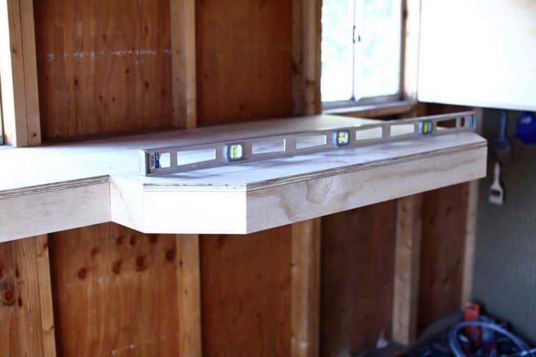 How to Build a DIY Shelf for a 3D Printer - TheDIYPlan